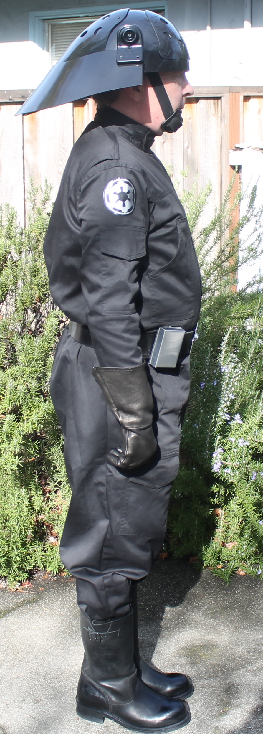 Right-Navy-Trooper | Golden Gate Garrison